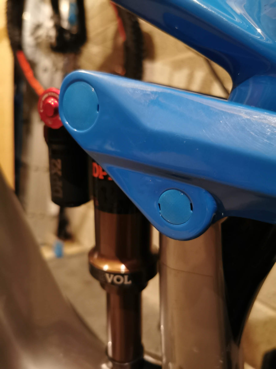 How to install the Cube Stereo Hybrid Pivot Plugs – eBikePrints